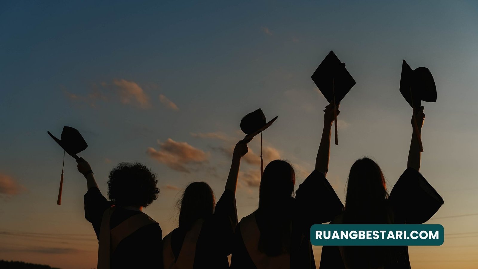 Dua Generasi - Puisi Nelly Amalia, S.Pd. - ruangbestari.com