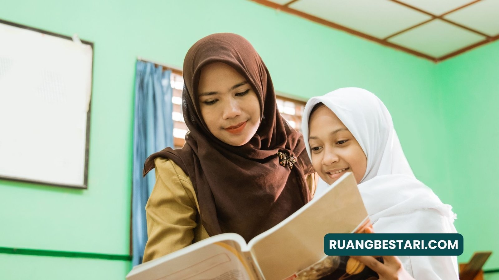 Serpihan Air Mata - Puisi Dewi Sulastri, M.Pd. - ruangbestari.com