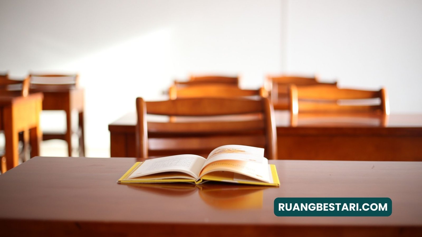 Bahagia Mendidik Generasi Masa Depan - Puisi Dr. Karjianto, S.Pd.I., M ...