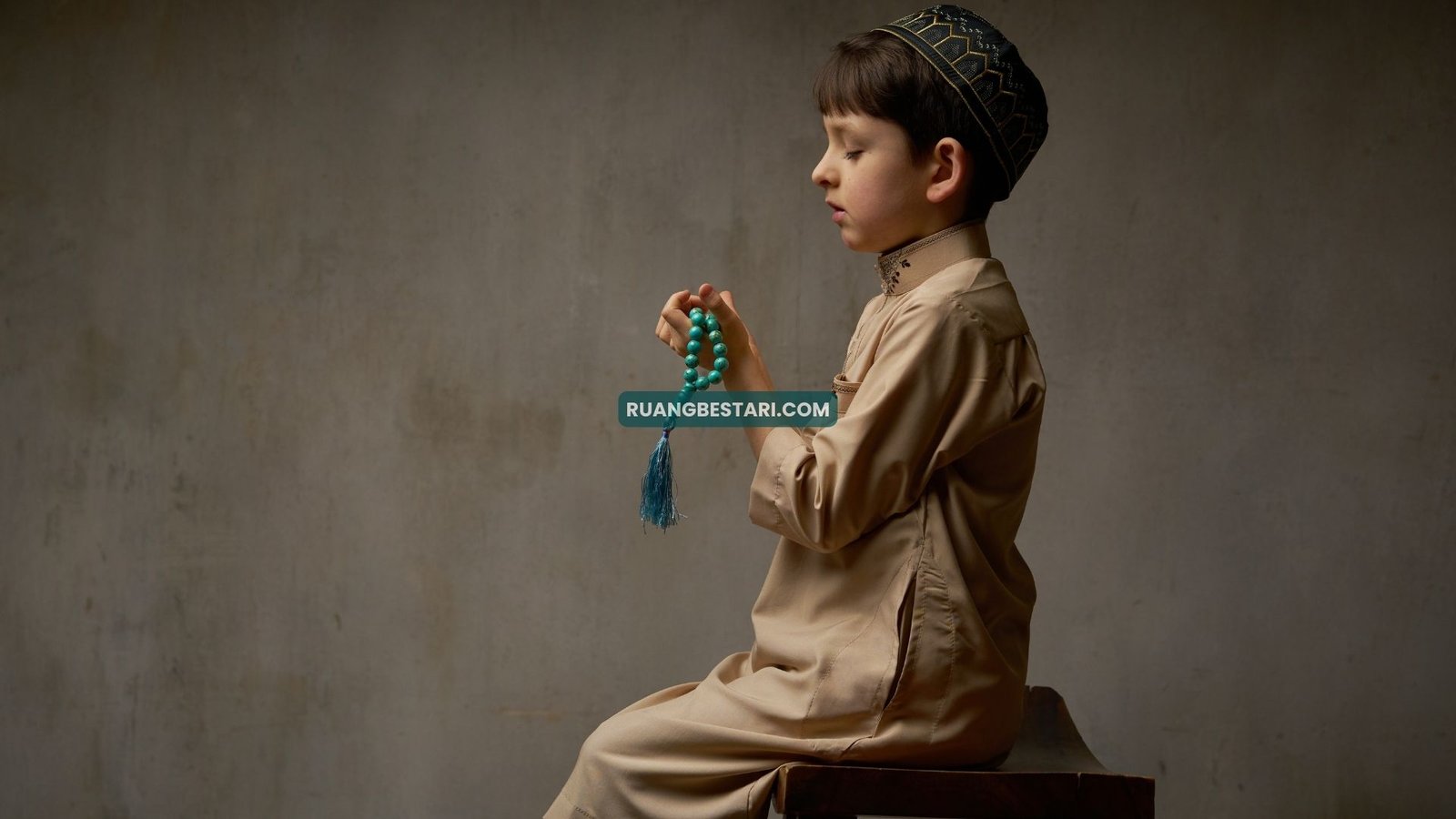 Dari Selat Dada Ke Laut Duka; Palestina - Puisi Muhammad Asqalani ...